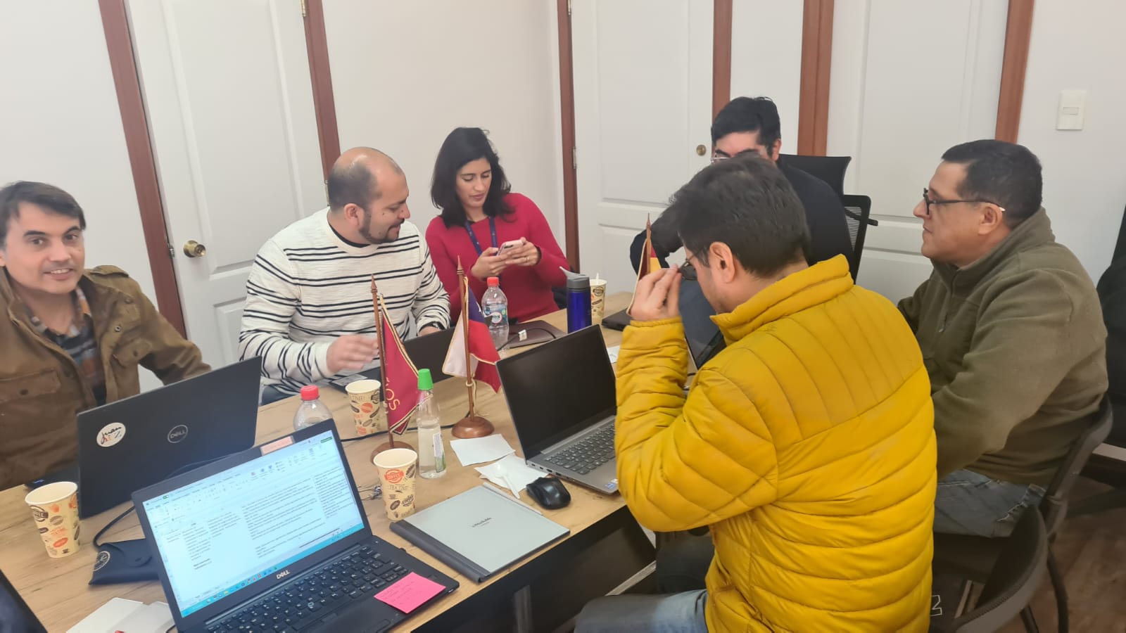 Profesores del Área Informática ELINF participan en Comisión Curricular ...